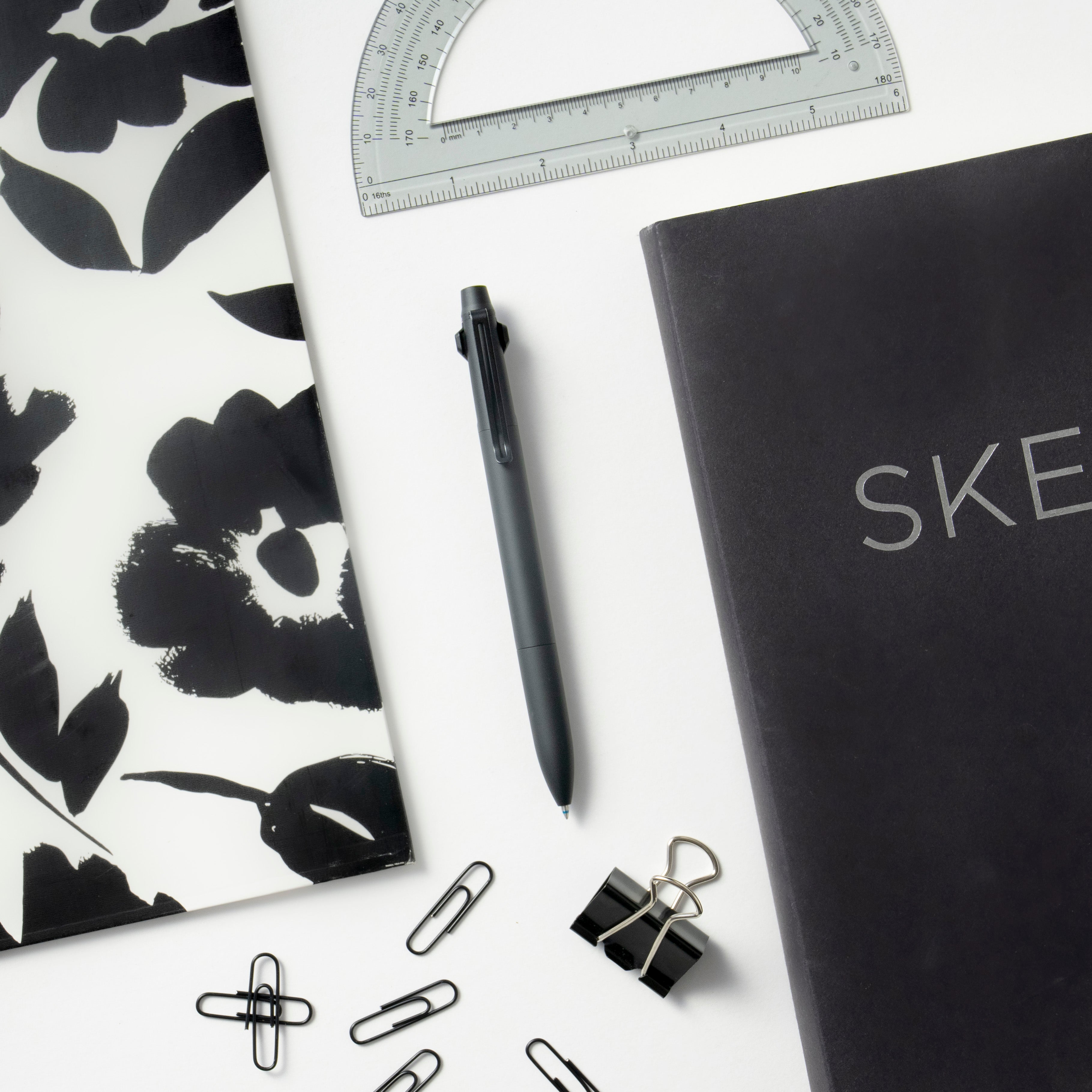 uniball™ JETSTREAM Prime 3 Color, Ballpoint Pen